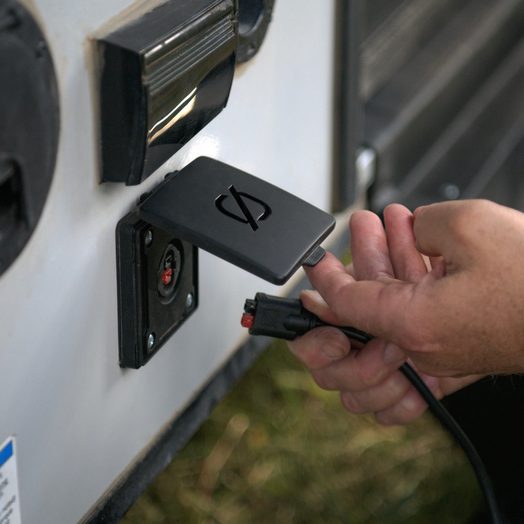 HPP+ Solar Bulkhead Inlet – Goal Zero